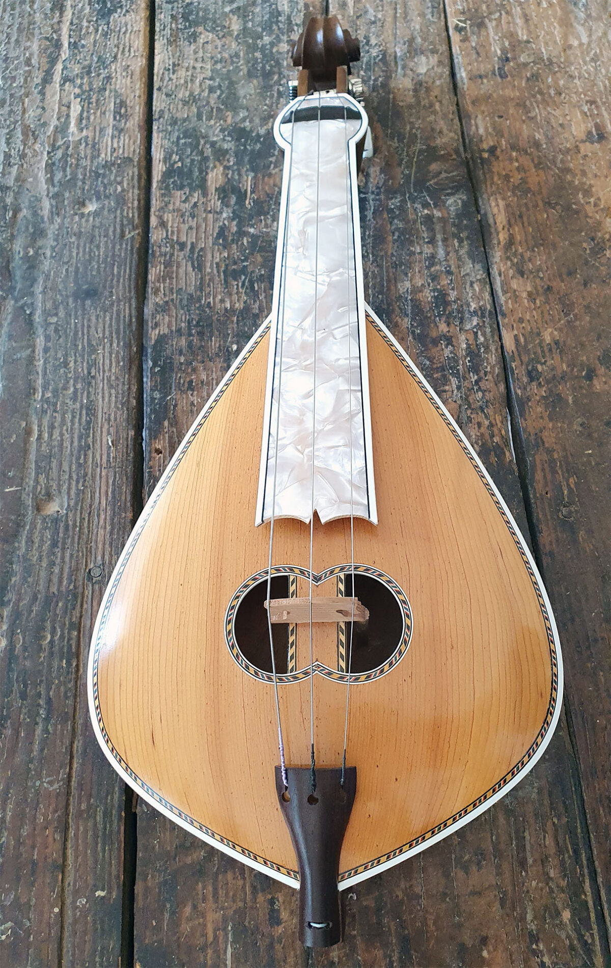 Λύρα Μαύρη Μουρνιά – Κατράνι – Stagakis Workshop